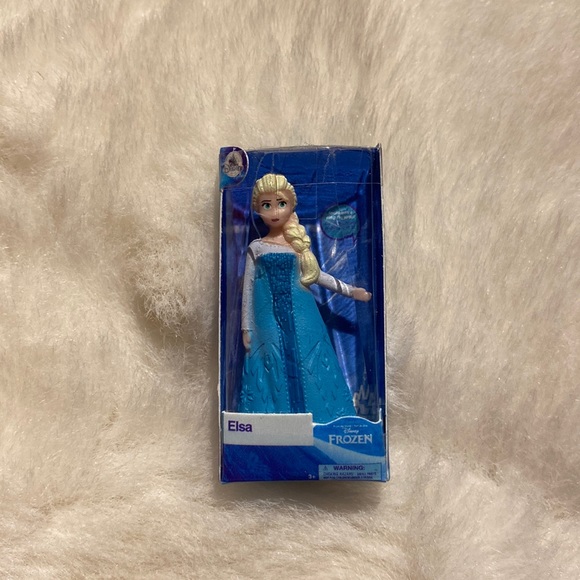 Disney | Toys | Elsa Frozen Disney Mini Brands | Poshmark